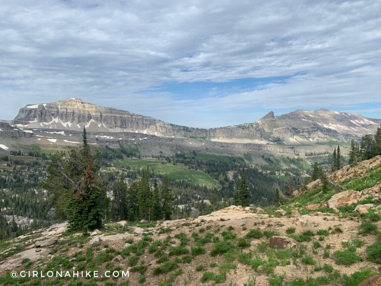Hiking Alaska Basin, Wyoming - Girl on a Hike